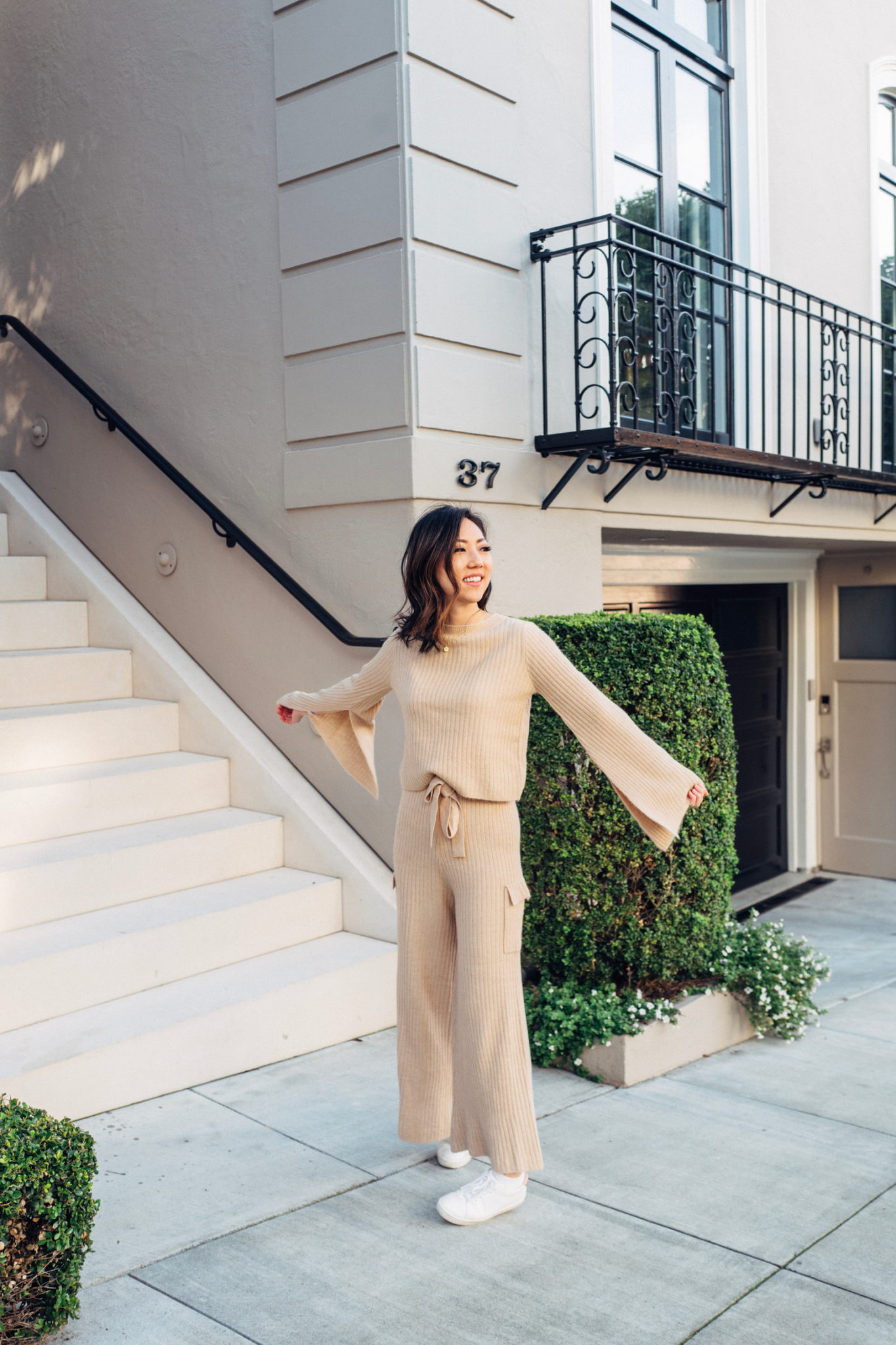 EASY WAYS TO STYLE A TWO-PIECE KNIT SET – TREND ENVY